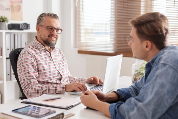 PLR Therapist - The Holistic Living